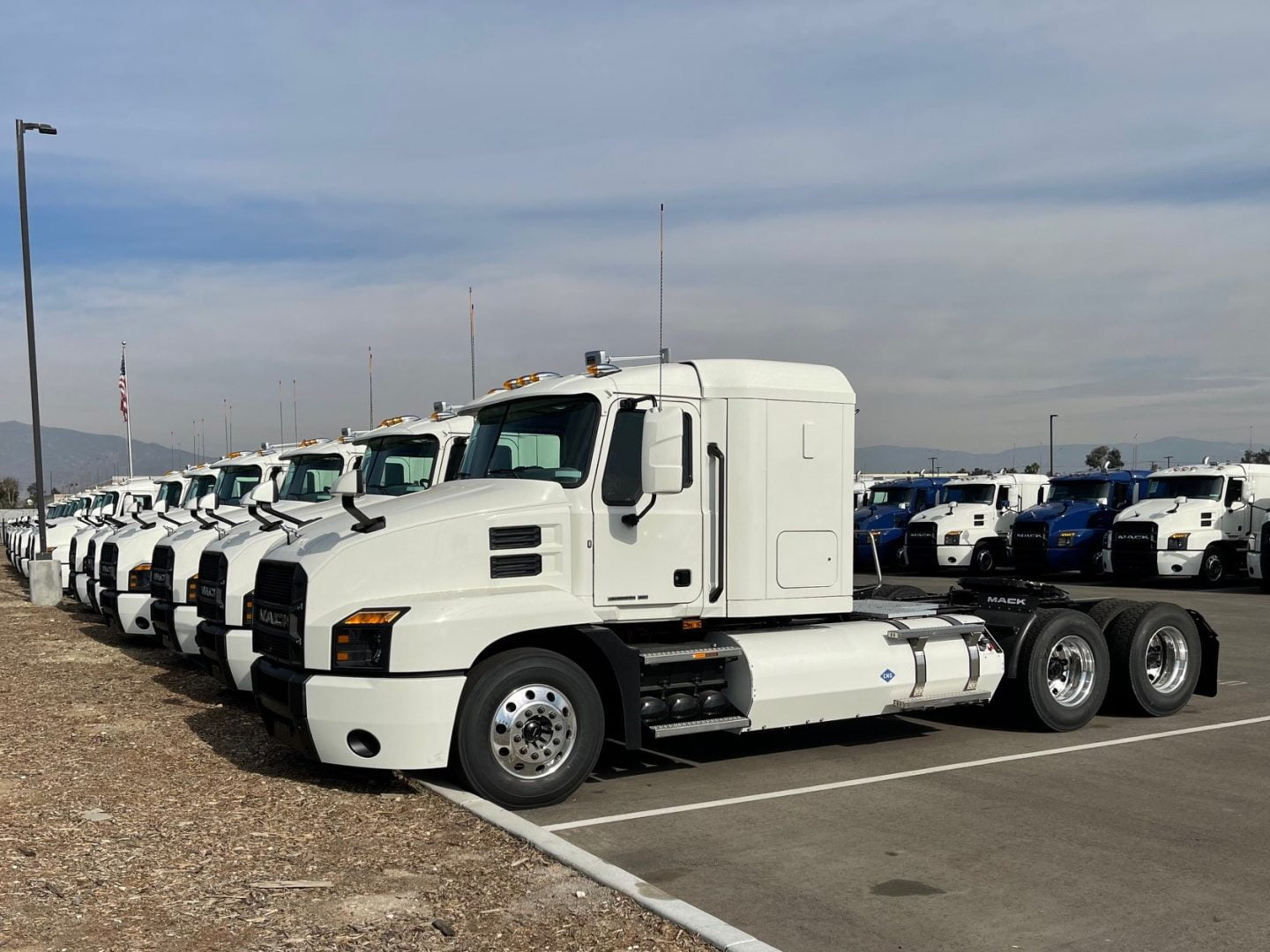 Clean Energy and Enbridge partner to make CNG available to UPS Canada ...